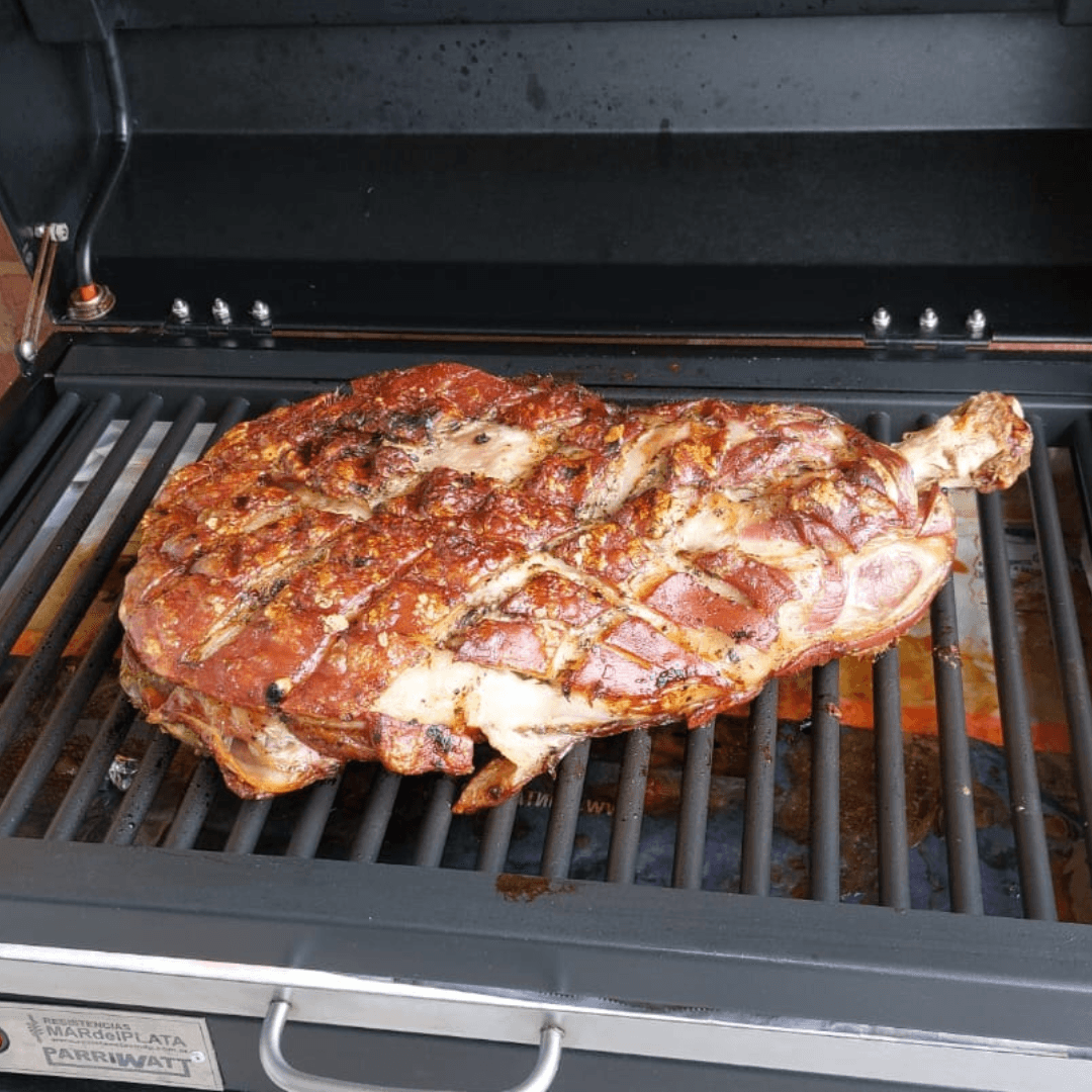 Pernil entero en la Parriwatt – ParriWatt